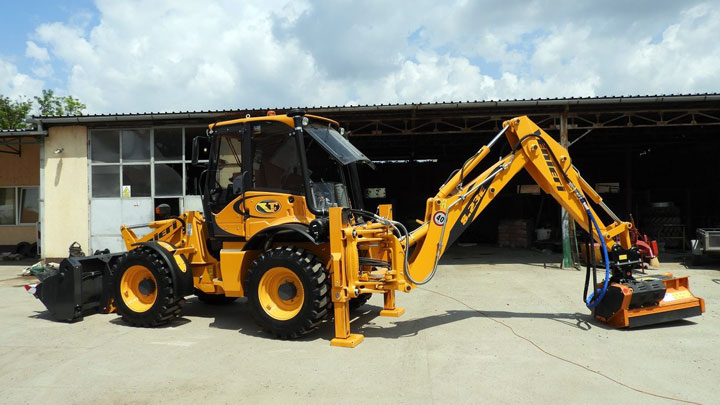 Нови багер одржаваће љуковачки насип | Dnevnik