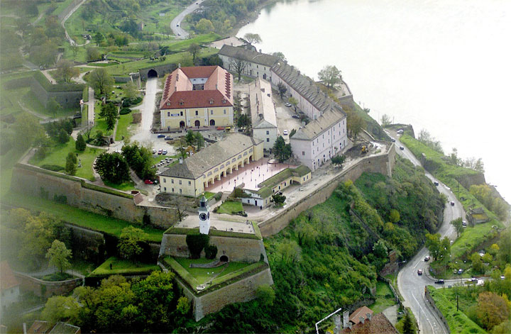 Петроварадинска тврђава и Подграђе као „Случај Петроварадин” | Dnevnik