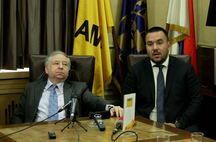 Тод у посети АМСС: Драго ми је што сам међу пријатељима | Dnevnik