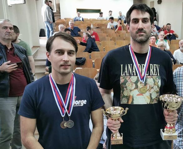 Иван Андонов и Бојан Лукић - генијалци иза Слагалице | Dnevnik