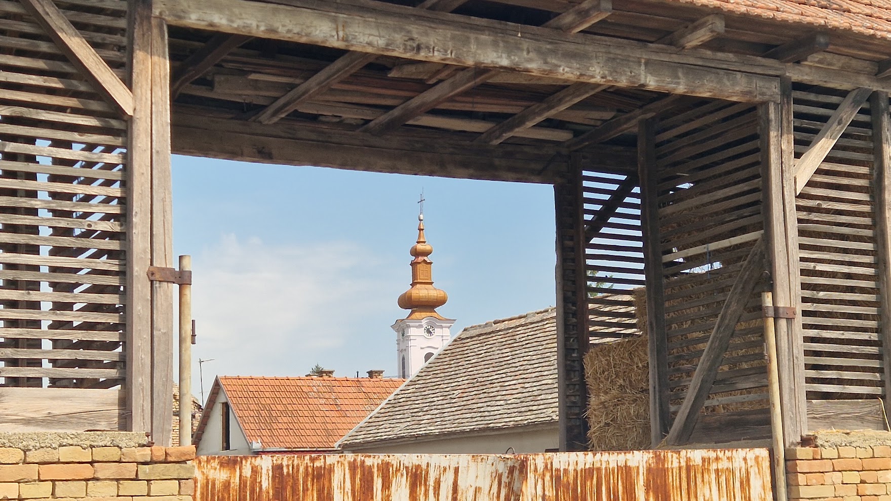 БИЦИКЛОМ КРОЗ ВОЈВОДИНУ: Избиште (2) Издаја Уче Немцима још увек ...
