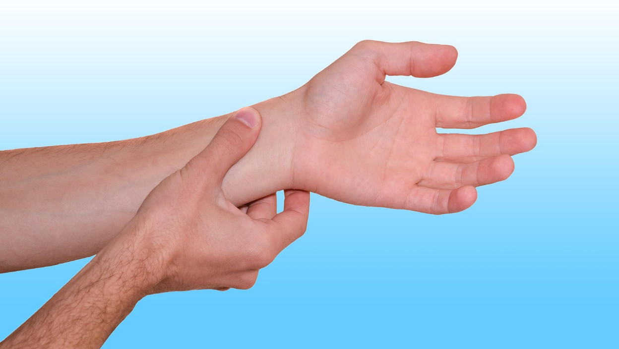 Proverite puls za 30 sekundi Lekar otkriva najlakši način da otkrijete ...