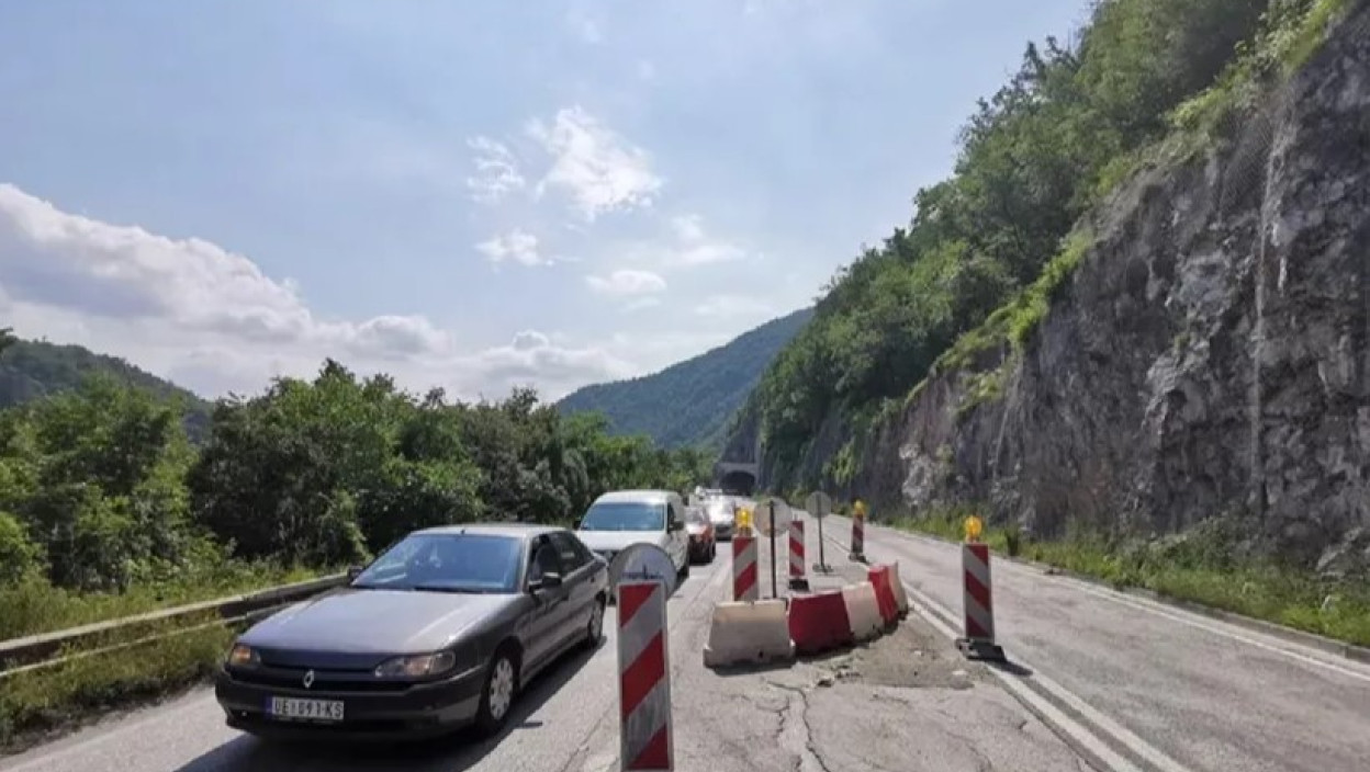 Vozači, naoružajte se strpljenjem! Potpuna obustava saobraćaja 24 sata ...