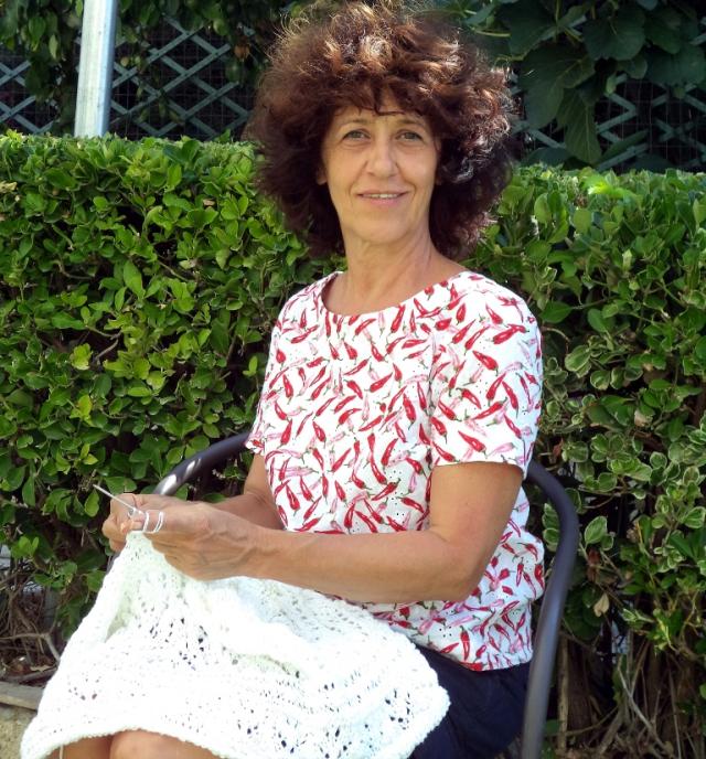 Бранка Поповић о вештини плетења и хеклања као бегу од рутине | Dnevnik